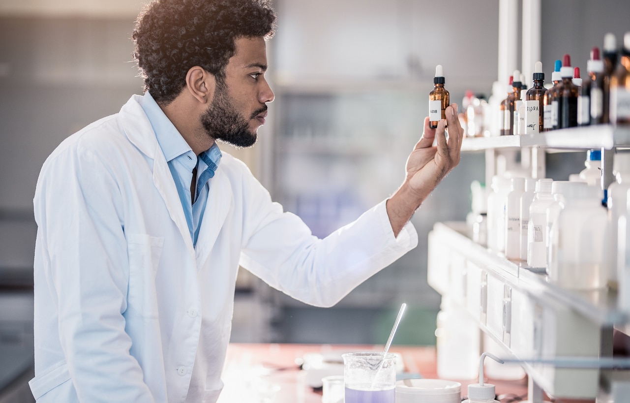 How to Get Into Pharmacy School: Requirements & Steps